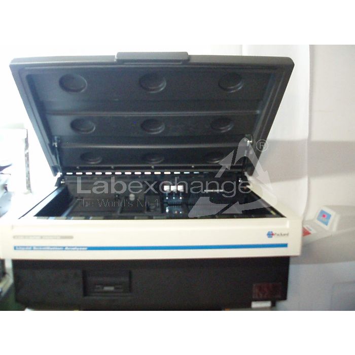 Packard TriCarb 2900 TR used with warranty. Used Packard TriCarb 2900 ...