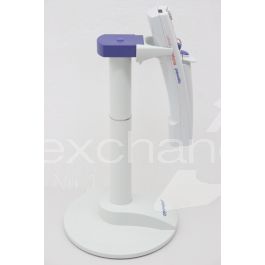 Eppendorf Multipette stream mit Ladeständer used with warranty. Used ...